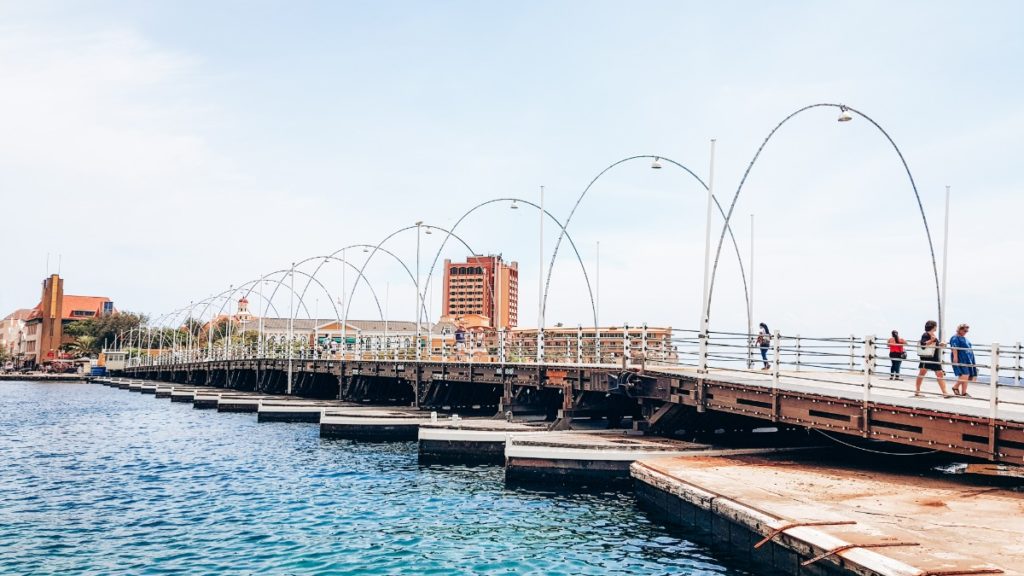 Hoogtepunten Punda Curaçao: 14 mooie plekken | Kim around the World